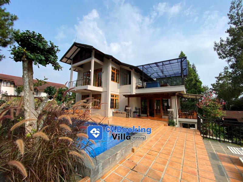 Rekomendasi Sewa Villa Lembang untuk Rombongan